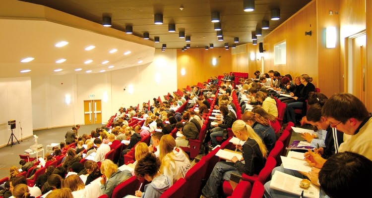 University of Surrey International Study Centre | University Info ...