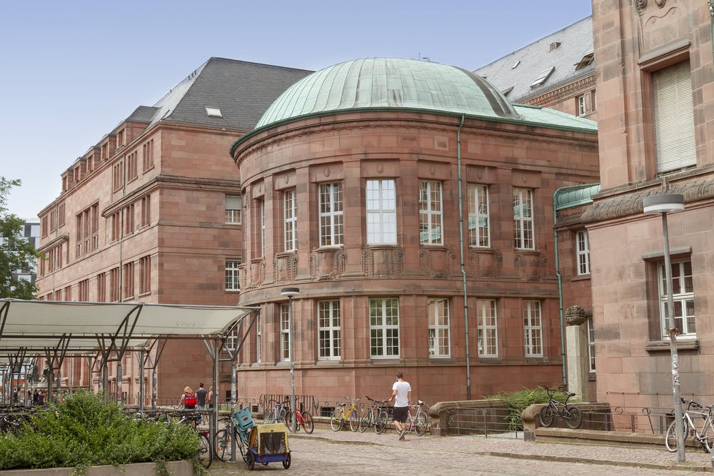 Where to Apply to English-Taught Masters in Germany - MastersPortal.com