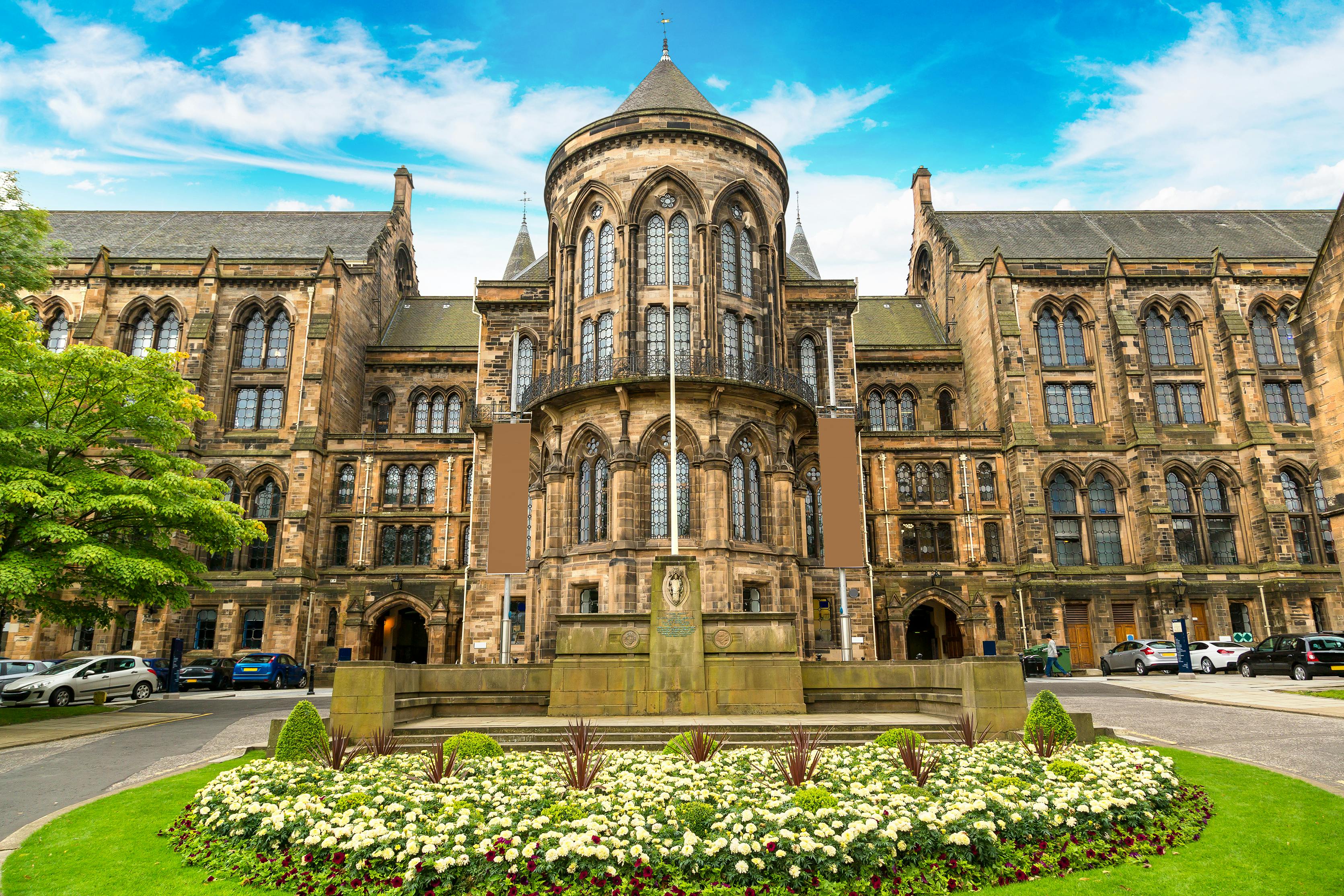10 Reasons to Study in Scotland in 2025 - Mastersportal.com