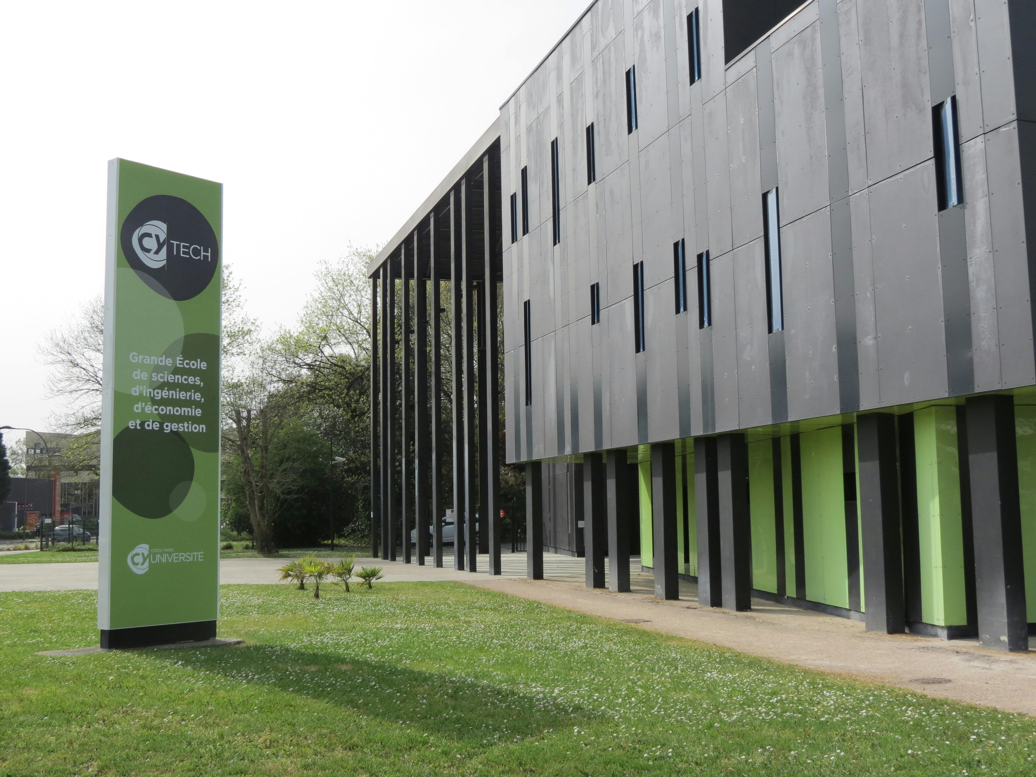 CY TECH | University Info | 1 Bachelors in English - BachelorsPortal.com