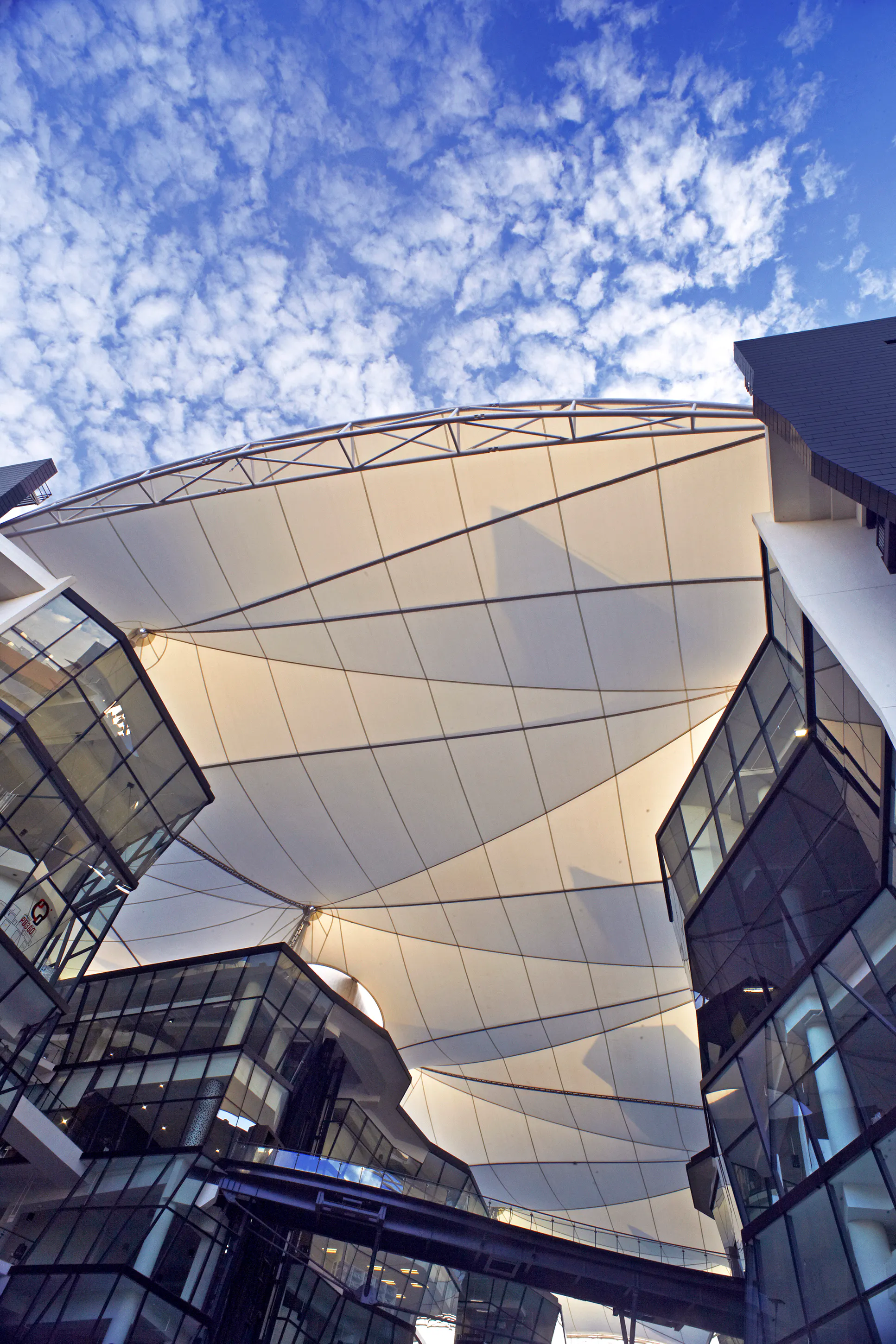 LASALLE College of the Arts | University Info | 9 Masters in English ...