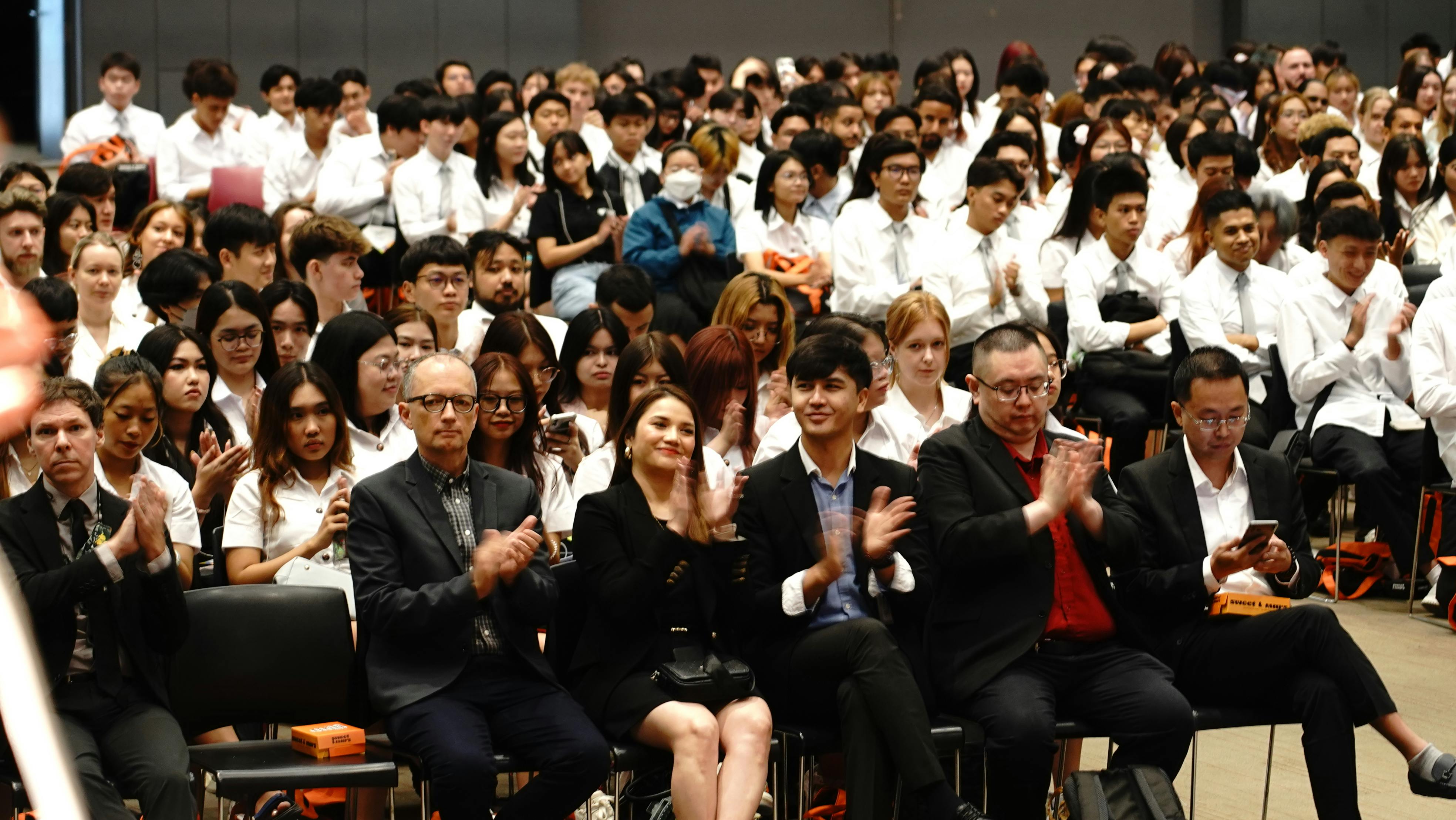 Bangkok University | 4 Masters